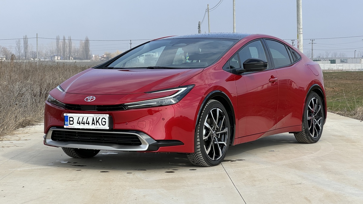 Hibridele Toyota sunt mai fiabile decât mașinile pe benzină, susține un ...
