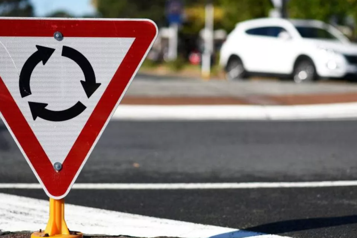 Care este banda 1 în sensul giratoriu. Cum se face numerotarea benzilor ...