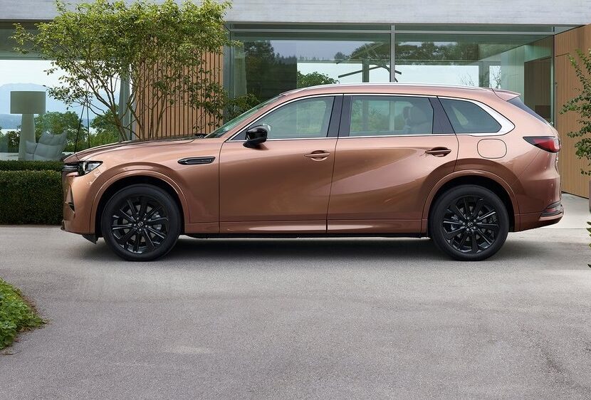 Mazda CX-80 poate fi comandată în România. E cel mai mare SUV al mărcii ...