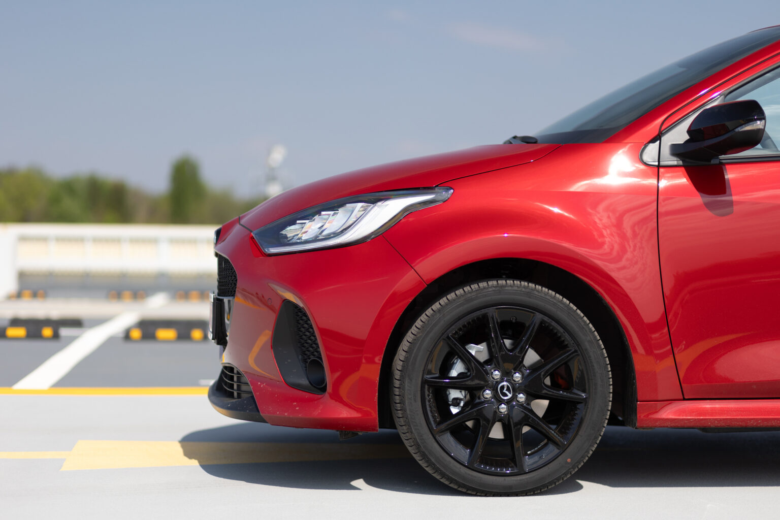 Test Drive cu noua Mazda2 Hybrid - Alegerea ideală pentru mediul urban