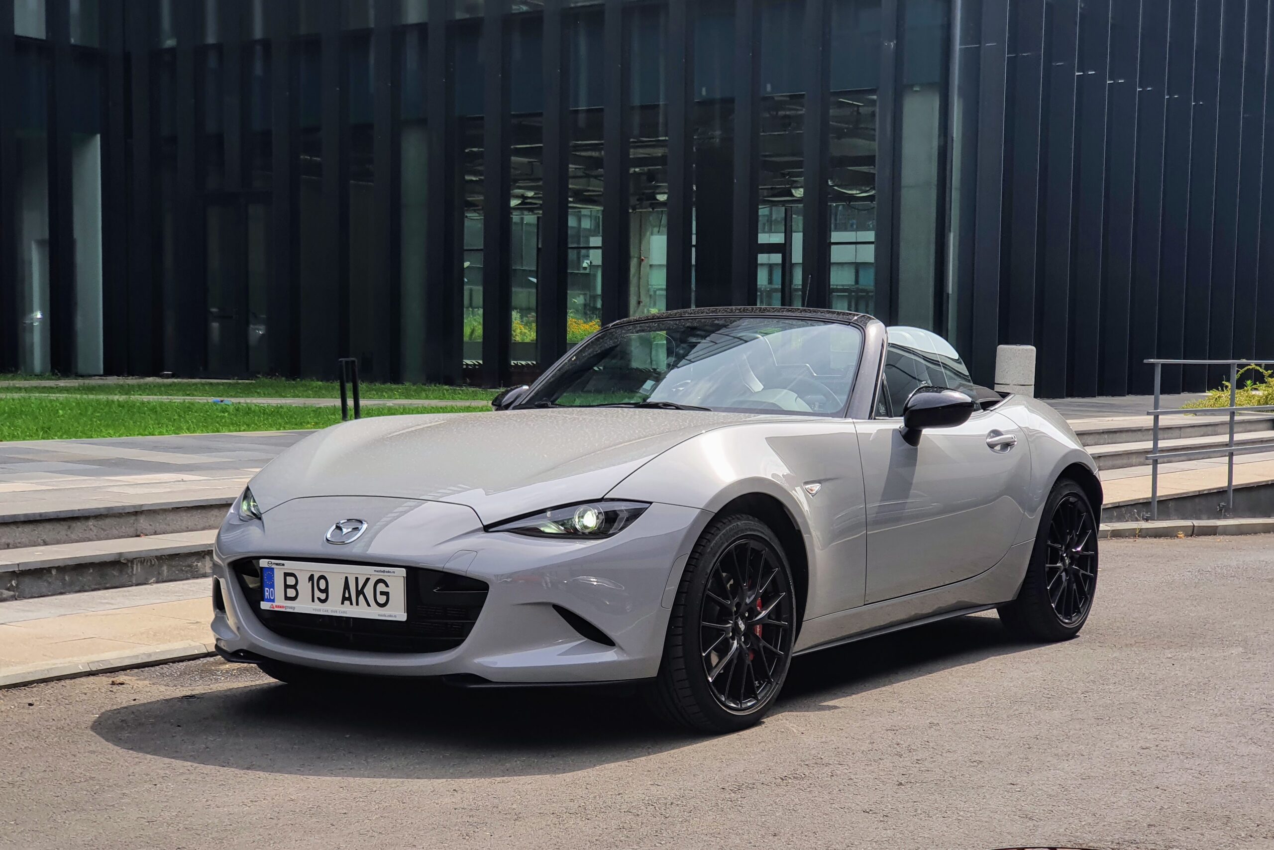 Test Drive Mazda MX-5 - Îndreptarul pasionatului auto - VIDEO