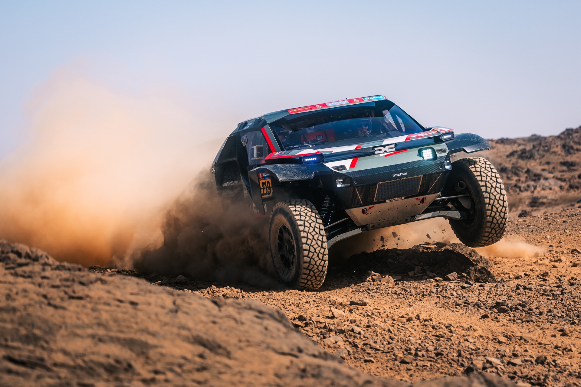 Echipa Dacia Sandriders se pregătește pentru cea de-a treia participare în Campionatul Mondial ...