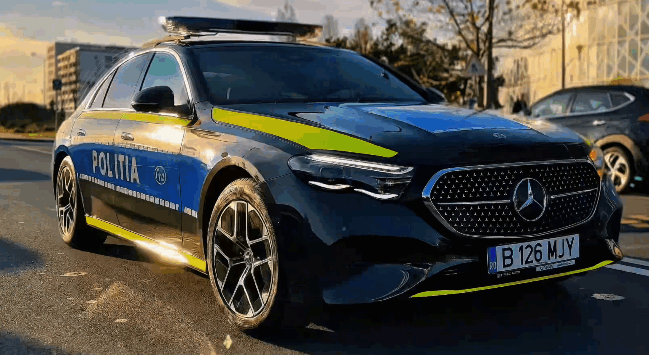 Poliția Capitalei își modernizează flota. Mercedes-Benz E-Class și ...