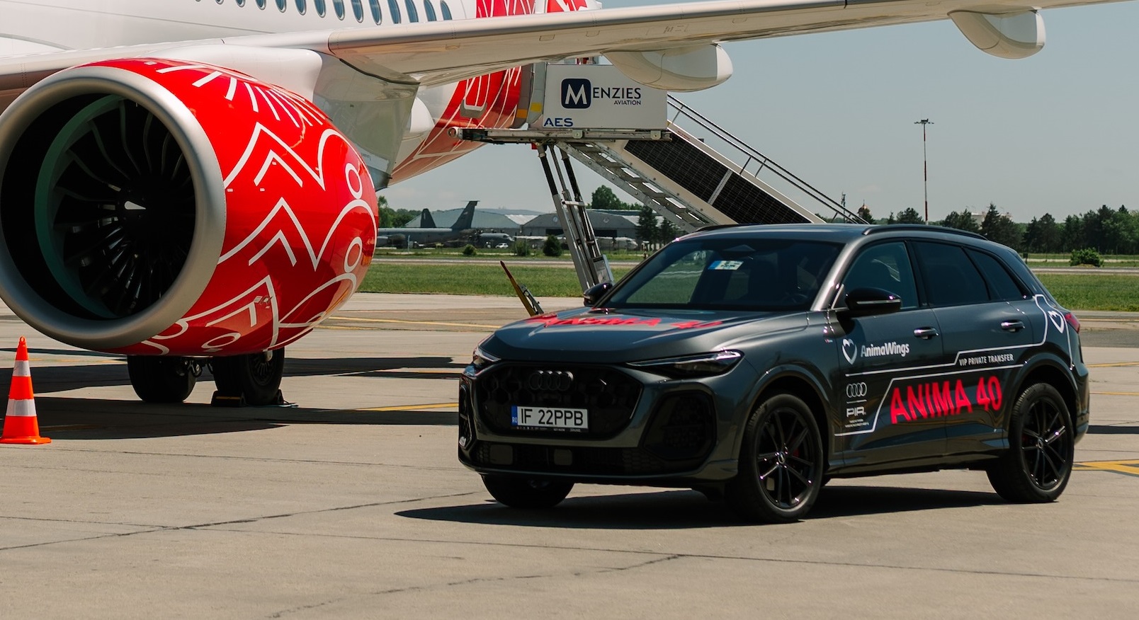 Pasagerii business class vor avea transfer premium către aeronavă cu ...