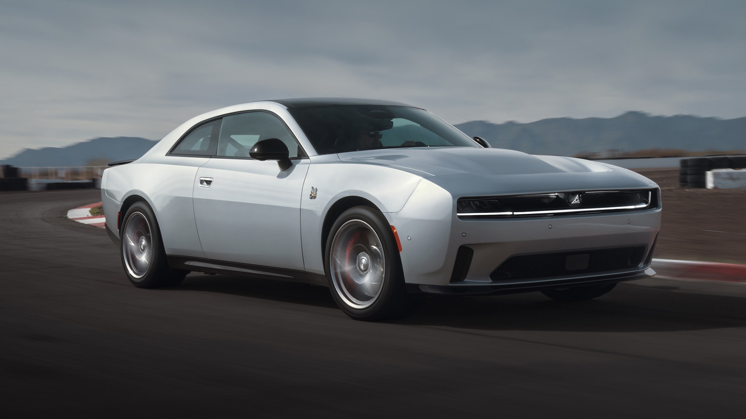 Dodge Charger aniversează 60 de ani cu revenirea în Europa! Muscle car ...