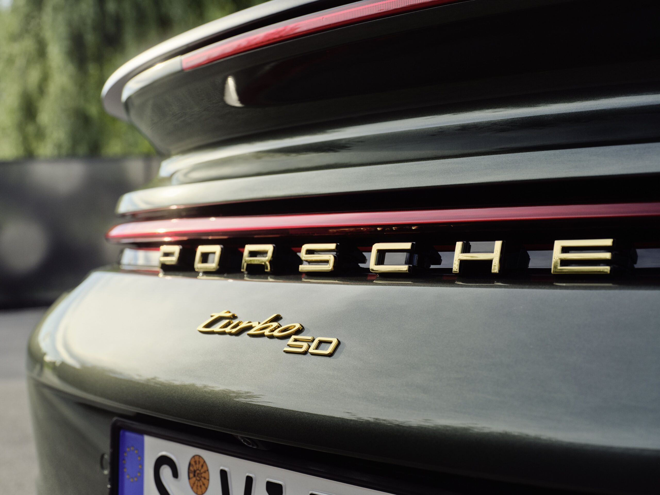 Porsche 911 se transformă într-un model shooting brake de 350.000 de dolari