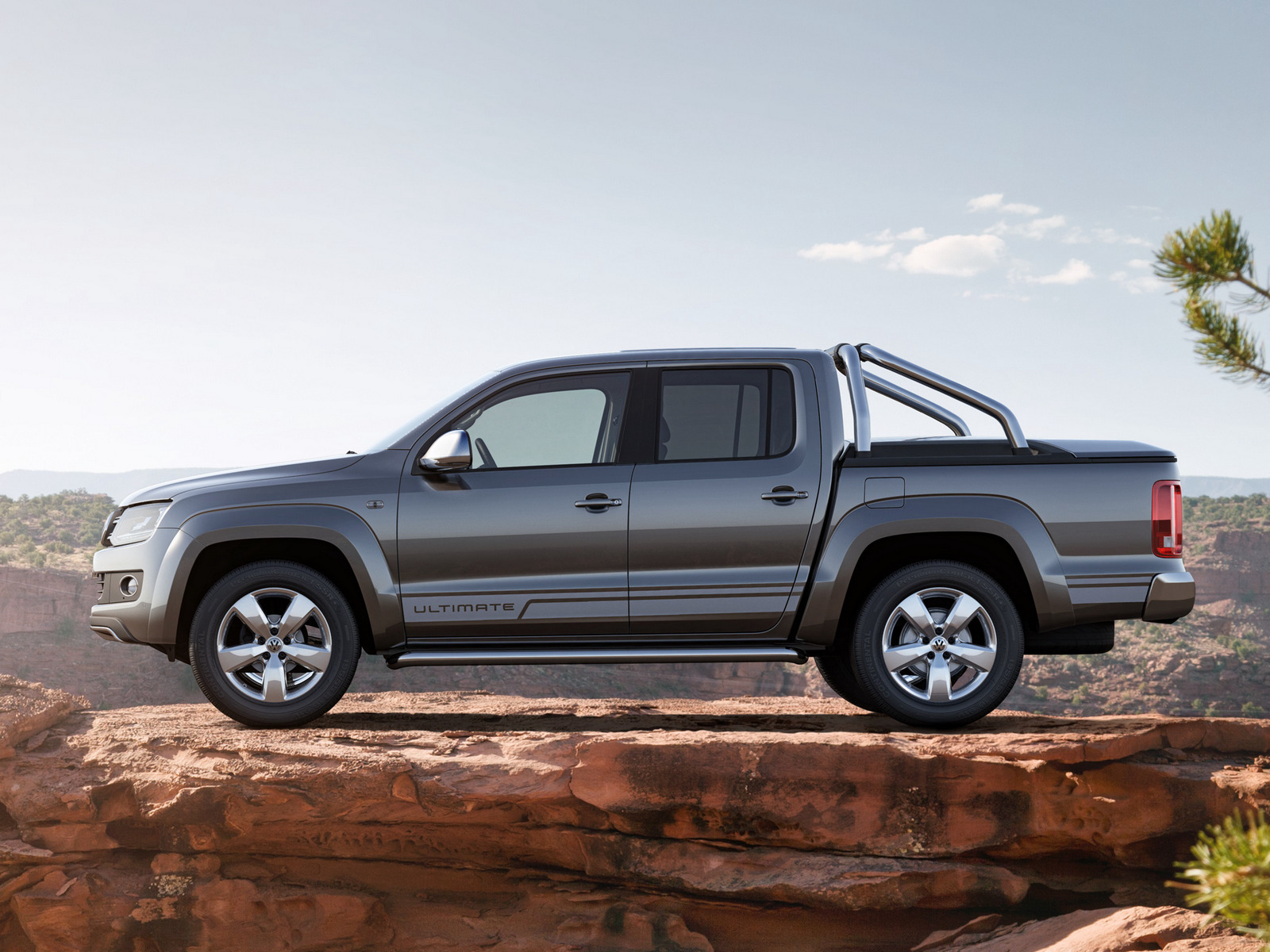 Volkswagen lansează ediţia specială Amarok Ultimate