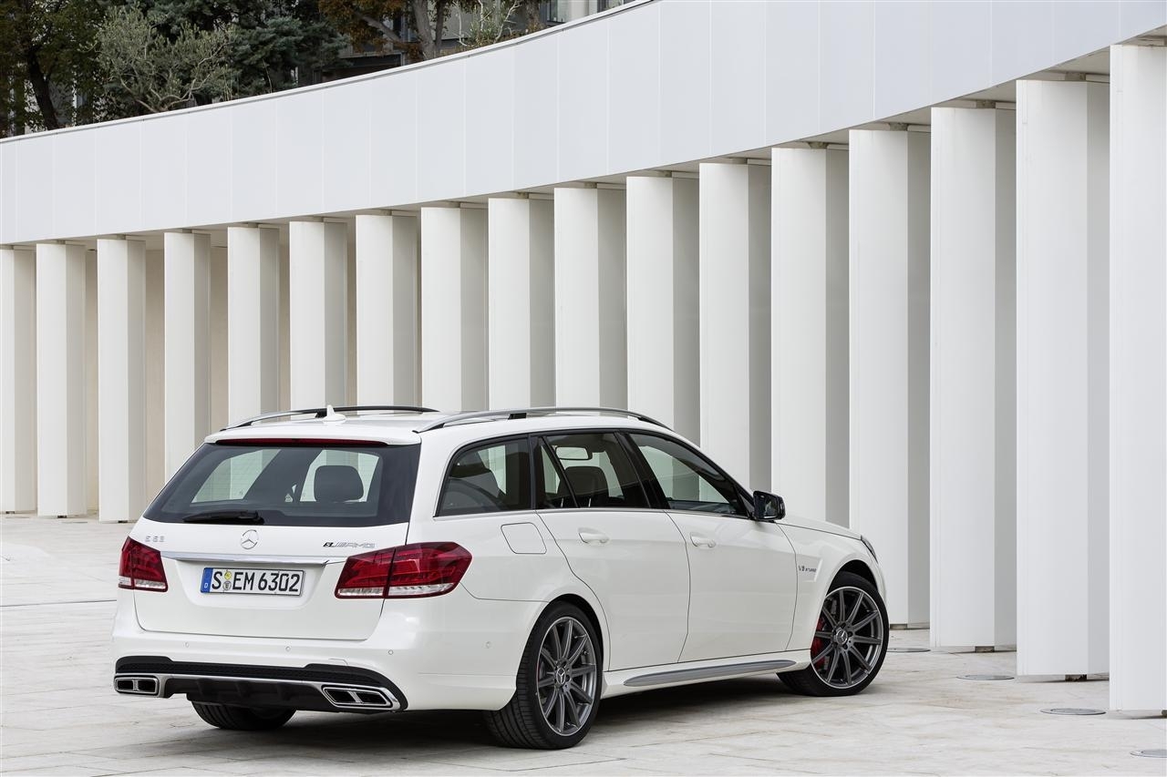 Oficial: Mercedes-Benz E 63 AMG facelift, berlina şi breakul