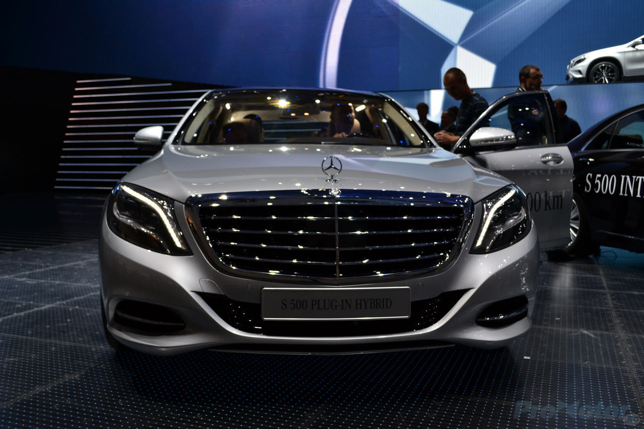 Noul Mercedes-Benz S-Class: imagini şi informaţii oficiale. LIVE