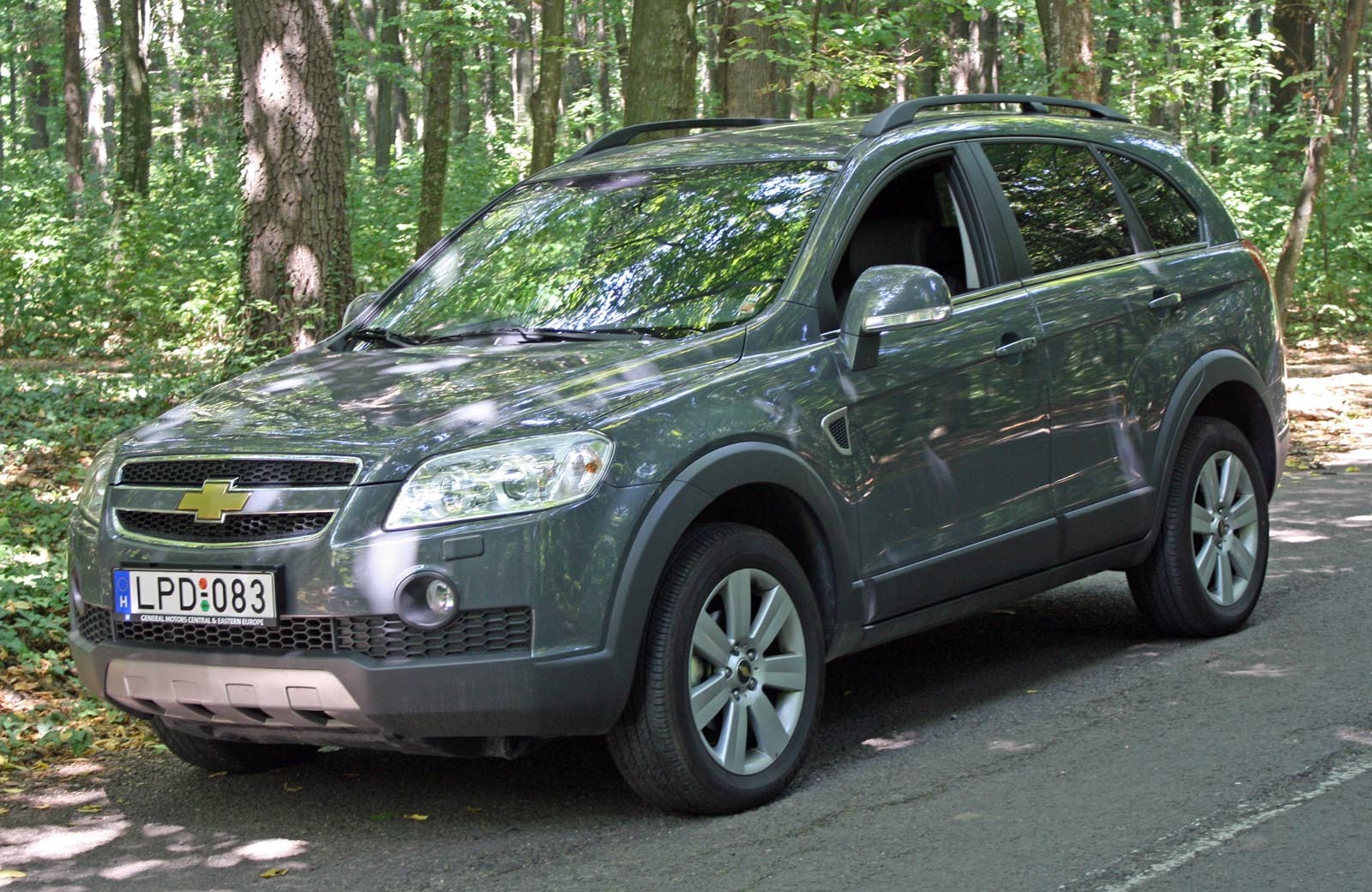 Maşini cu 7 locuri: SUV-uri medii