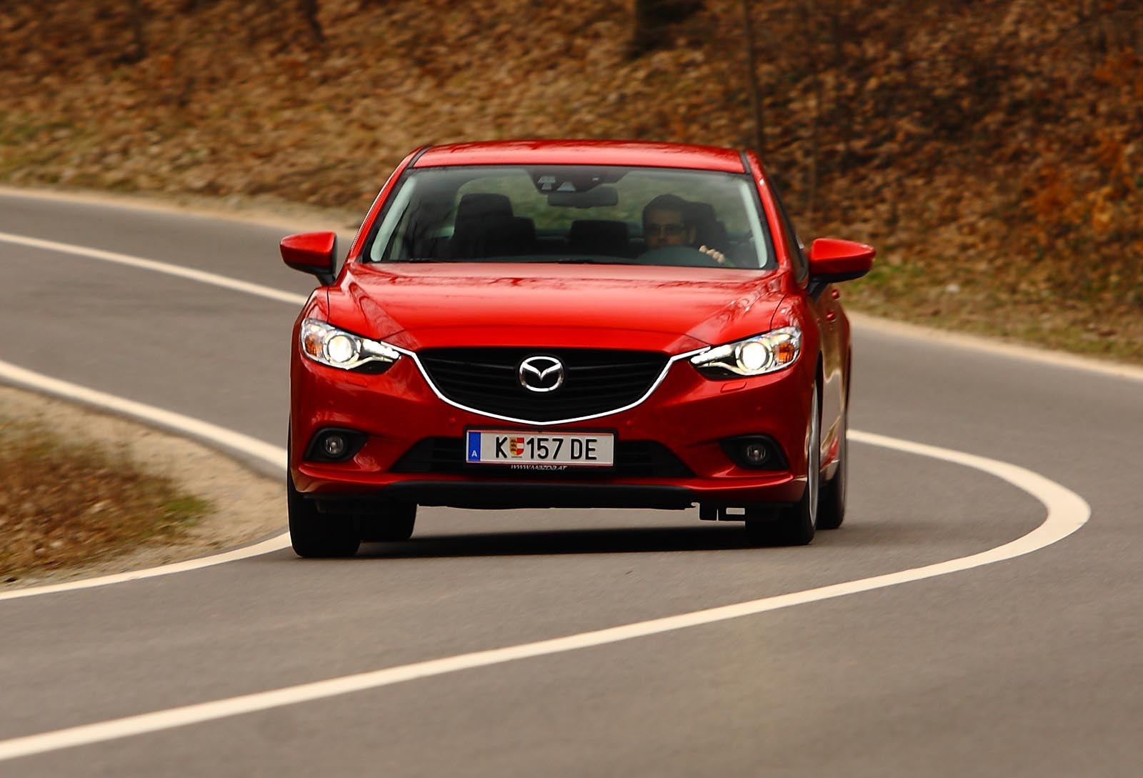 Test-drive detaliat: Mazda6 2.0i Revolution - Revelaţii de senzaţie!