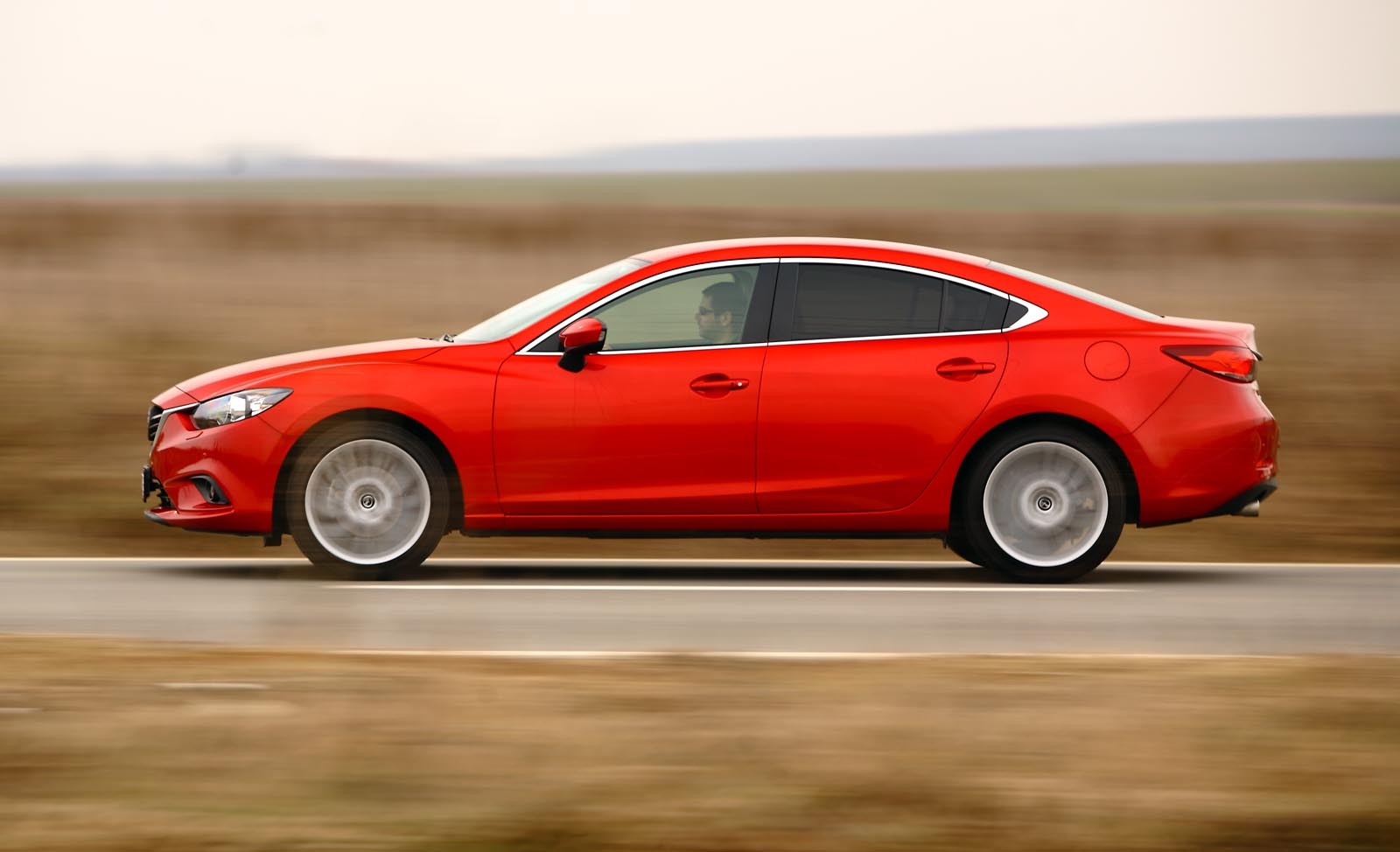 Test-drive detaliat: Mazda6 2.0i Revolution - Revelaţii de senzaţie!