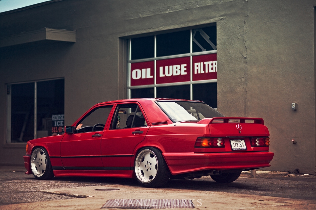 Oameni şi maşini: Clean tuning pentru Mercedes-Benz 190E