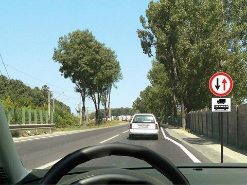 Teste Auto DRPCIV 2019. Tu ai mai lua carnetul auto astăzi?